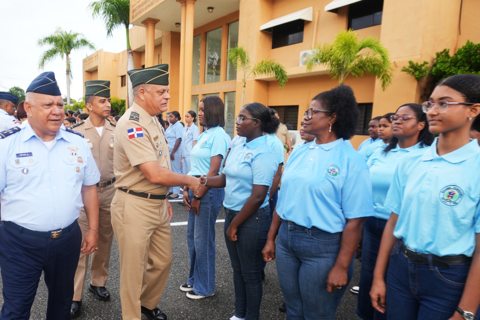 Ministerio de Defensa abre el año escolar 2026 de las Escuelas ...